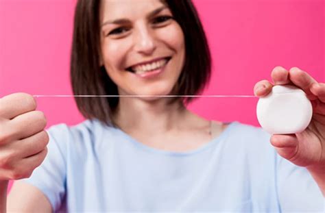 The Ultimate Guide To Use Dental Floss Properly Threader Included