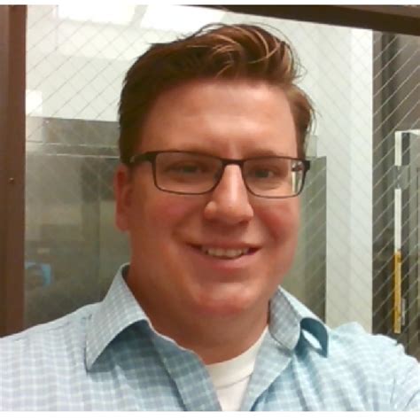 Daniel Kuhl Linkedin