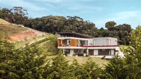 Otp Arquitetura Completes Home On Steep Site Outside São Paulo