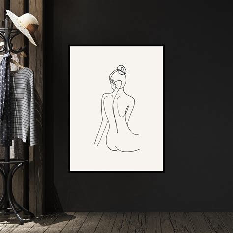 Line Art Naked Lady