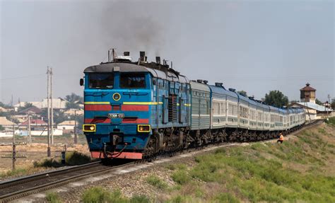 Ktz 2te10m 1233 Timur — Trainspo