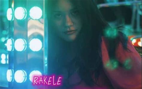 Giostra Il Terzo Inedito Della Giovane Cantautrice Cosentina Rakele Cosenza 20