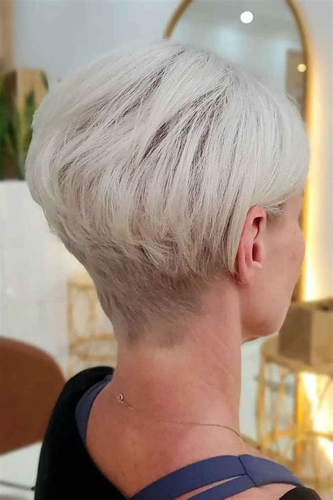 15 Trendy Short Stacked Pixie Bob Cuts For Flawless Layers