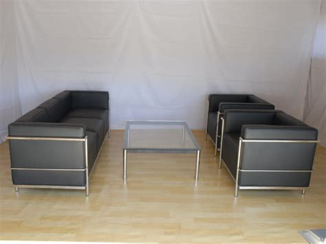 コルビジェ 応接ソファセット（le Corbusier）【lc3】 スタイリッシュなリプロダクト デザイナーズ家具 ブラック