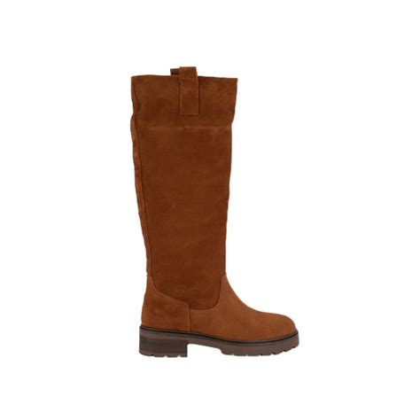 Botas de cano alto o modelo que não vai querer descalçar Saber Viver