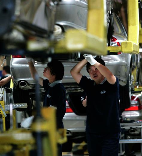 德国戴姆勒集团因违反中国反垄断法被罚3 5亿元 2015年4月23日 俄罗斯卫星通讯社