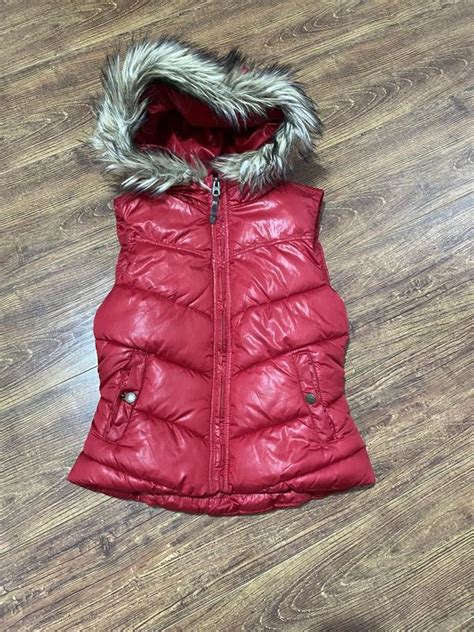 Безрукавка — ціна 400 грн у каталозі Жилетки Купити жіночі речі за доступною ціною на Шафі