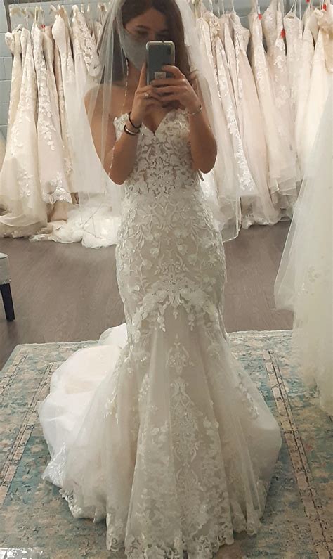 I Was By Myself For This So I Figured Id Share My Wedding Dress Selfie