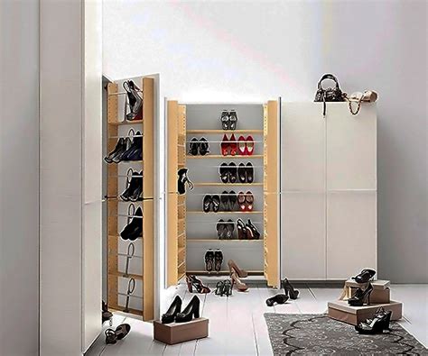 Модел Linear Производител Birex Италия Луксозен италиански шкаф за коридор или антре Модерни