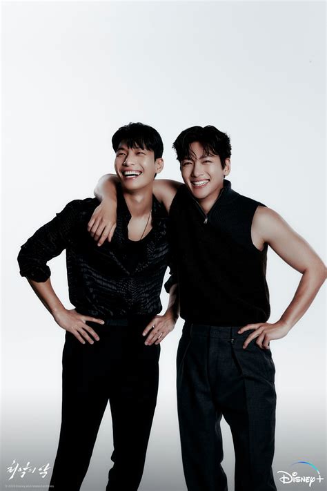 드라마 [최악의 악] 지창욱 위하준 임세미 디즈니 플러스 화보 2 