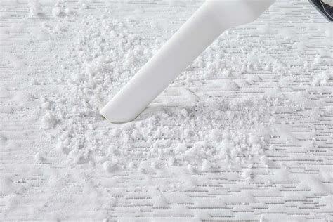 How to Get Pee Smell Out of a Mattress