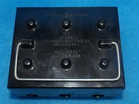 General Electric Clf 30a Pull Out Fuse Block 90 Day Warranty Integrity Electric Direct General Electric Clf 30a Pull Out Fuse Block 90 Day Warranty Integrity Electric Direct