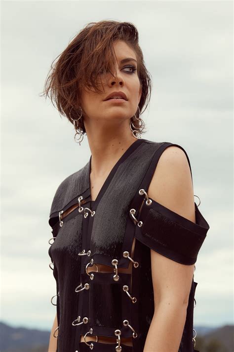 Lauren Cohan And Steven Yeun Photoshoot
