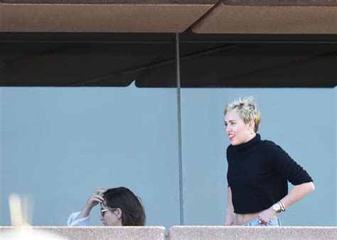 Miley Cyrus Soundcheck At Sydney Opera House 14 Gotceleb