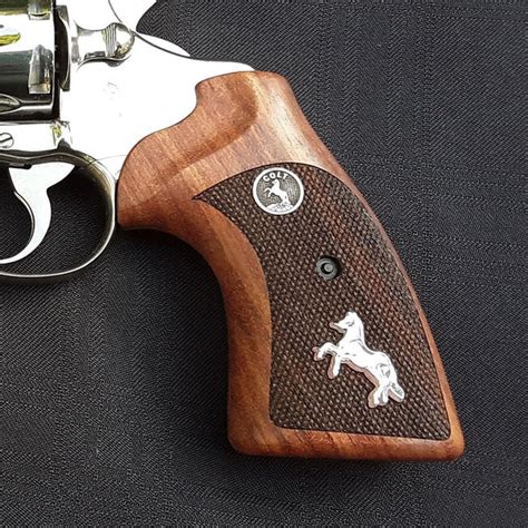 Colt Python Grips Pre 2020 Bestpistolgrips