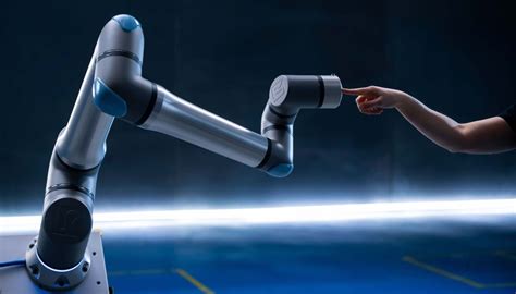 Universal Robots Presenta El Ur15 El Cobot Que Acelera La Productividad En La Industria