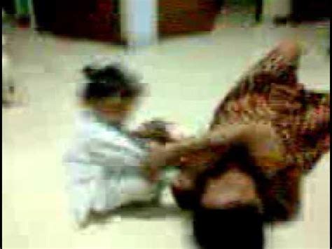 keponakan vs tante - YouTube
