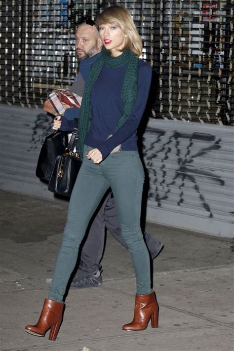Taylor Swifts Gym Fashion Evolution Taylor Swifts Workout Style In
