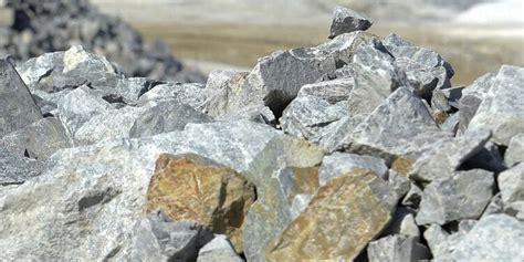 Lithium Prices Crash Through USD 10 000 As Hype Meets Reality