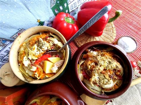 Мясо с овощами в горшочках по рецепту Tatjana