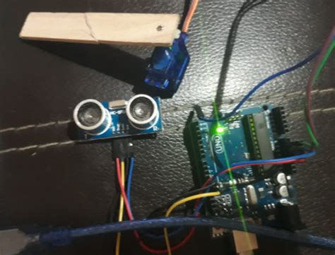DIY desde casa - 3A: Papelera automática (sensor ultrasónico HC-SR04)— Techmake Solutions