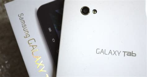 Samsung Galaxy Tab Hits Uk From