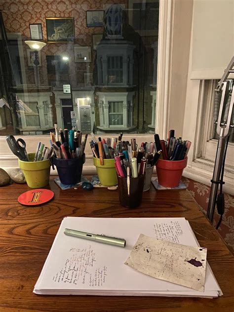 “estoy Desesperado No Quiero Estar Aquí” Hanif Kureishi Narra Desde