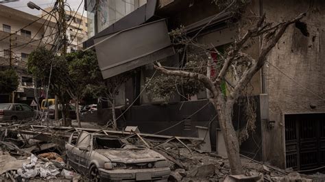 Убит и четирима ранени при нови израелски удари срещу Южен Ливан Новини бг