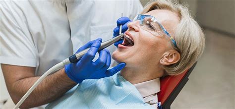 Restore Your Natural Smile In The Heart Of The Toronto Harbourfront