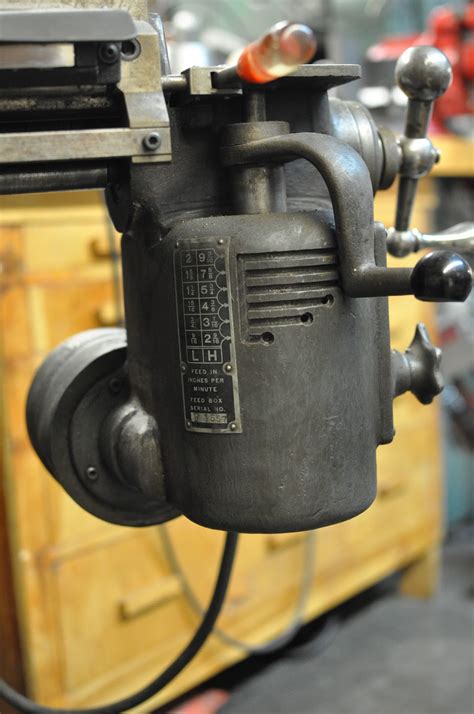 Handverker Bridgeport Power Feed