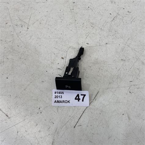 2013 Volkswagen Amarok Miscellaneous Switch Relay Top Qua