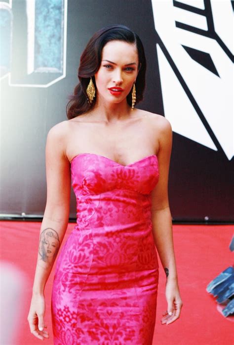Sexy Megan Fox Pictures Popsugar Celebrity Photo
