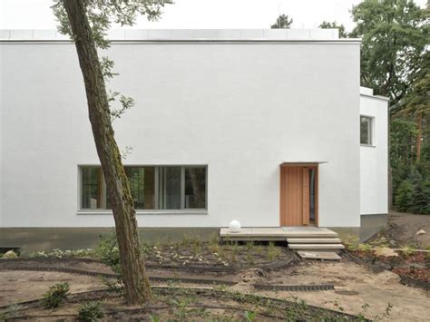 Ewa Kaszuba House for Ela Warsaw Robert Świerczyński afasia 1 a f a s i a