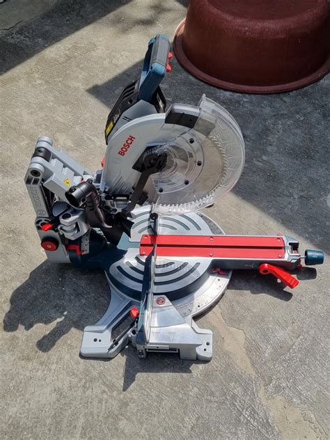 보쉬 슬라이드 각도 절단기 당근 중고거래