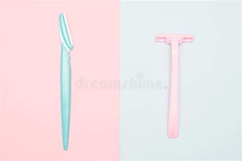 Two Disposable Razor Blades Of Different Colors For Removing Shaving