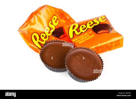 Reeses peanut butter cups hi-res stock photography and images - Alamy