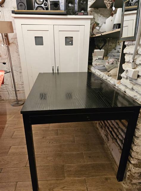 ჰოლანდიური ავეჯი უზნაძეზე ჰოლანდიური ავეჯი უზნაძეზე