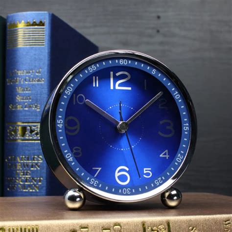 Мини будильник с металлической иглой настольные кварцевые часы с будильником настольные часы