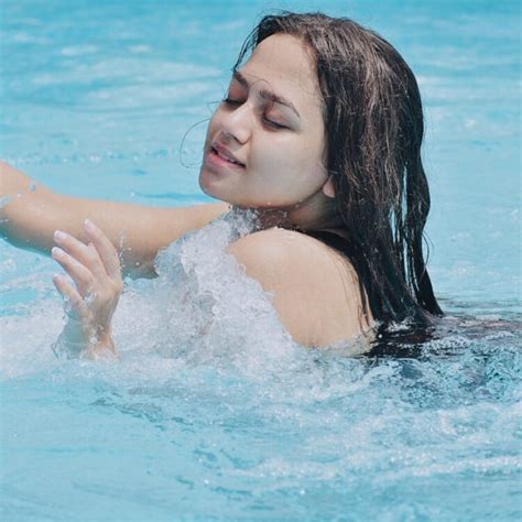 10 Hot Sexy Ahona Dutta Bikini Pics