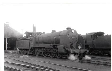 Rail Photo Sr Lswr 460 30335 Basingstoke Shed Hampshire 2view £239