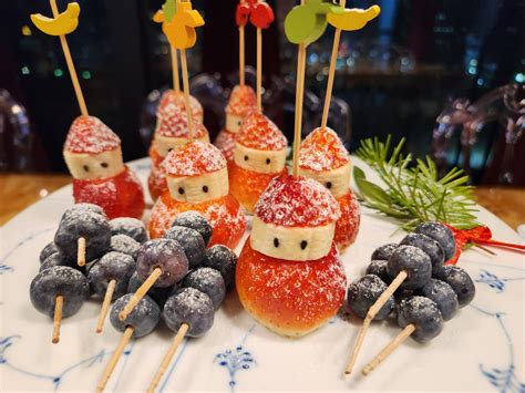 [크리스마스 디저트] 간단메뉴로 완성되는 핑거푸드 딸기산타 예쁜 디저트