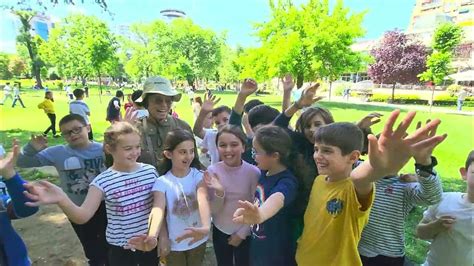 알바니아 티라나 여행 티라나 학생들 Youtube