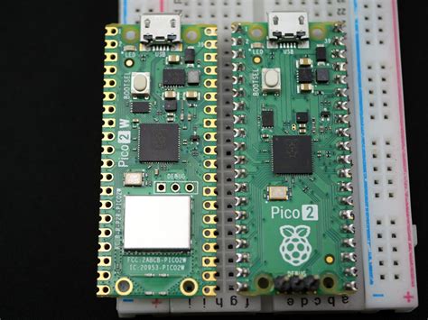Wi Fiとbluetoothを使えるマイコン「raspberry Pi Pico 2 W」が届いたので速攻フォトレビュー