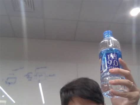 Bottle 2025 Keypoint Detection Dataset By Allenws