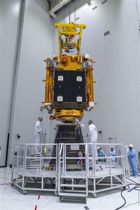 Esa Placing Sentinel 1c On Vega Cs Vampire Payload Adapter