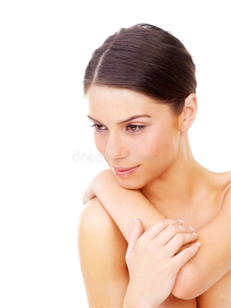 En Contacto Con Su Feminidad Estudio De Una Hermosa Joven Con La Piel