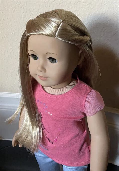 Isabelle Palmers Instagram Twitter And Facebook On Idcrawl