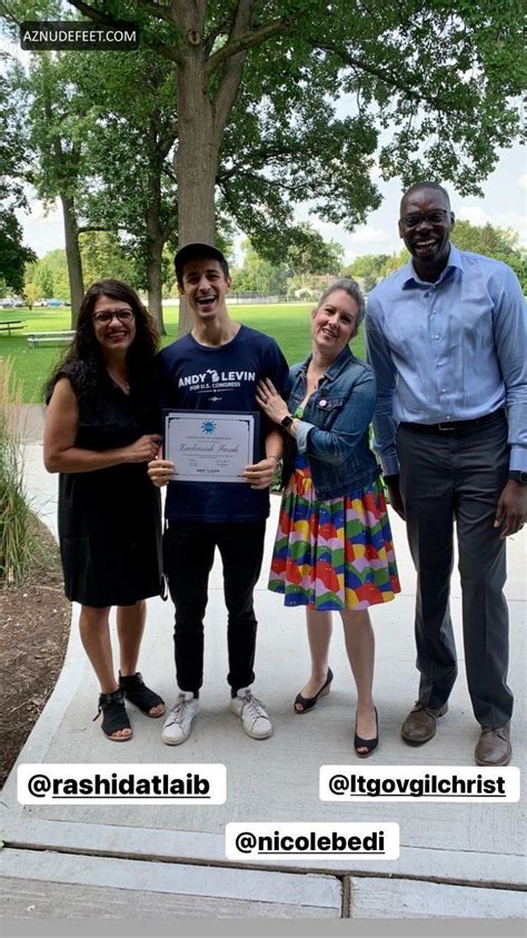 Rashida Tlaib Feet Aznudefeet