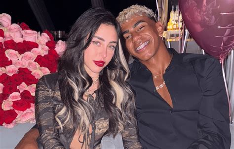 Blanqueó Todo La Foto De Lamine Yamal Y Nicki Nicole Que Causa Impacto Mundial Deportes El