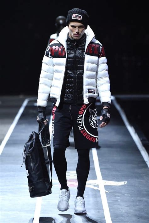 Philipp Plein | Menswear - Autumn 2017 | Look 12 | Mens winter fashion ...